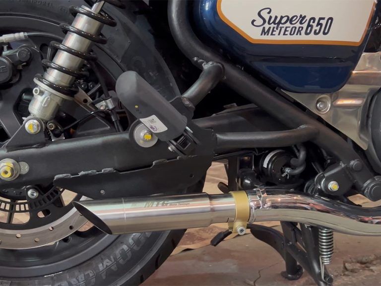 Par de ponteiras de escapamento inox com abafador Super Meteor 650 - MTG
